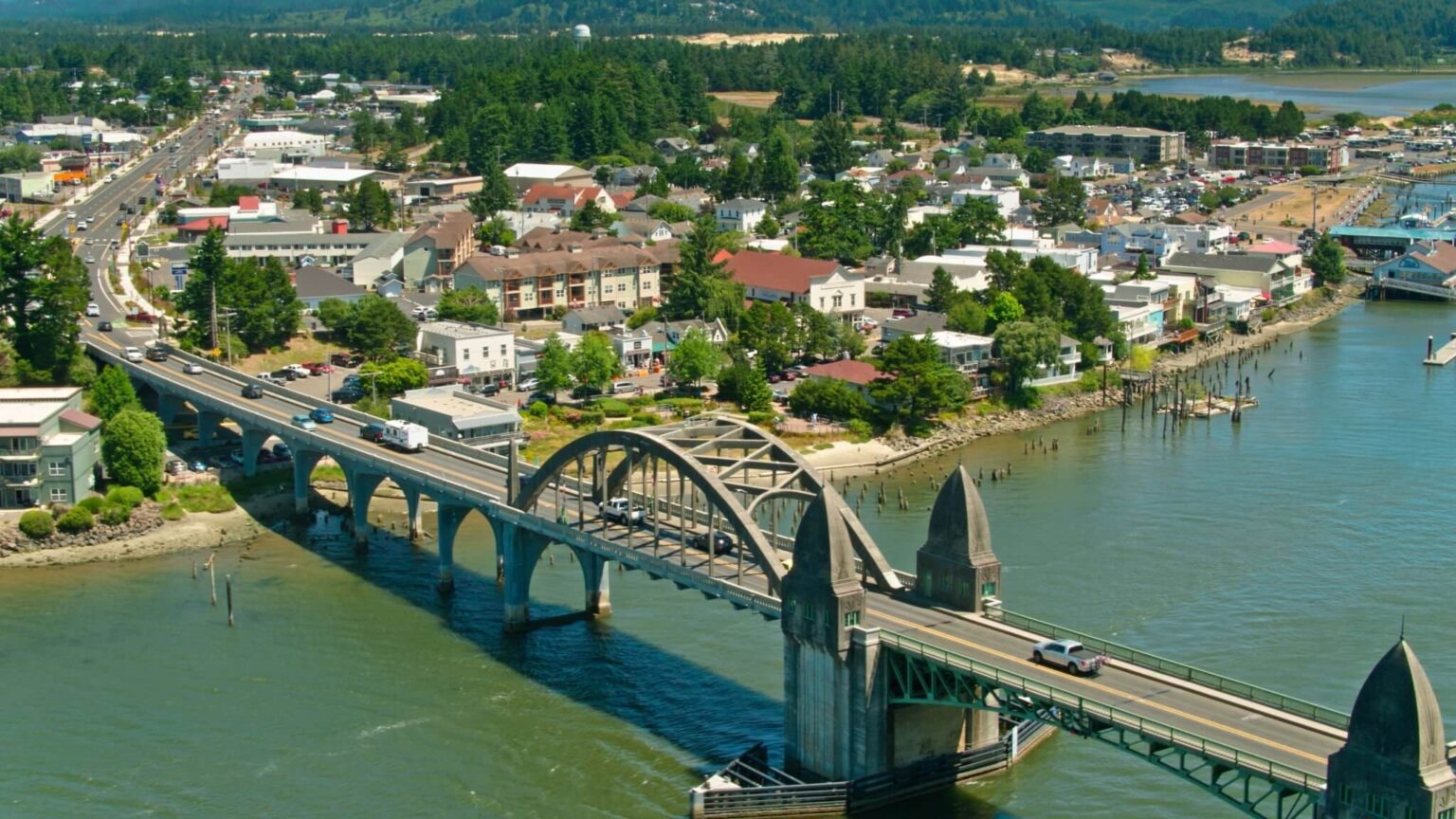 7 Best Places To Fly A Drone In Oregon ([year])