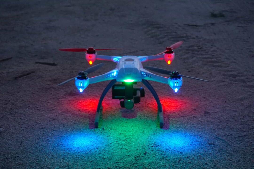 7 Best Night Vision Drones [year] (A Complete Buying Guide)