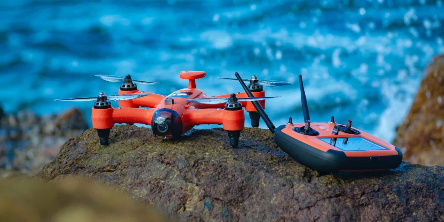 7 Best Waterproof Drones [year] (A Complete Buying Guide)