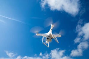 7 Best Wind Resistant Drones For Windy Conditions [year]